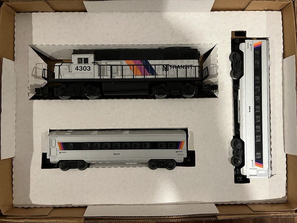 1997 Lionel NJ Transit electric train set in O/O-27 scale - 6-11833 ...