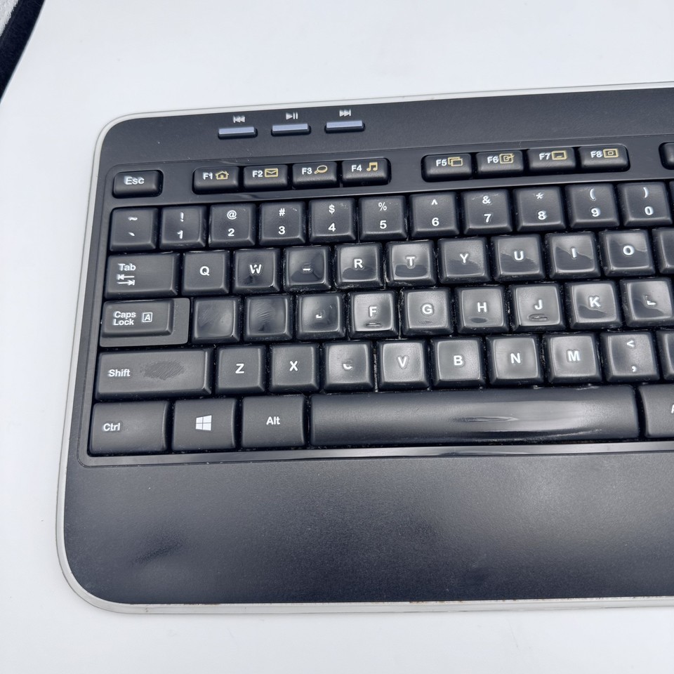 Logitech Wireless Keyboard K520 - Black - Includes Receiver Dongle ...