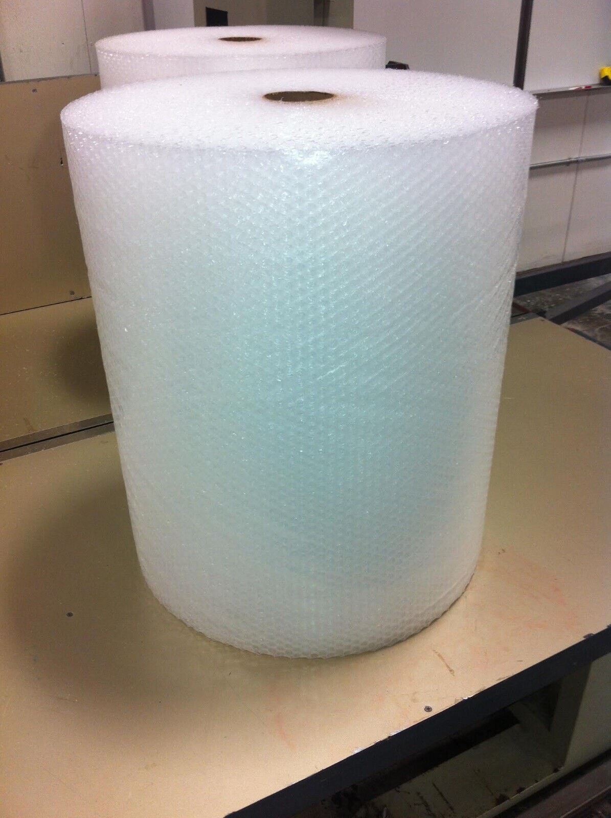 3/16" Small Bubble Cushioning Wrap Padding Roll 350' x 24" Wide Perf 12 ...