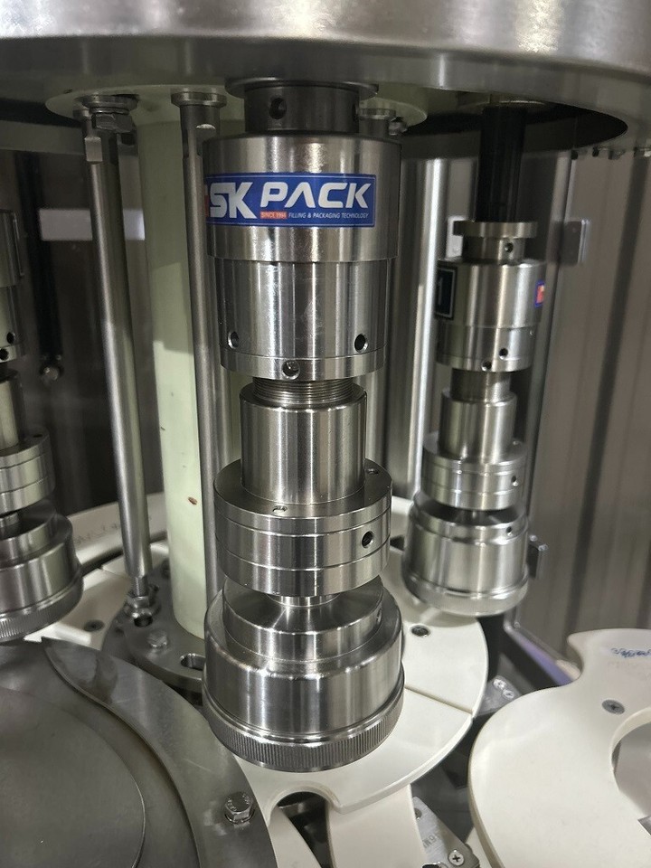 2016 SK Pack Bottling Line Bottle Rinser, Filler Capper Sleeve Labeler ...