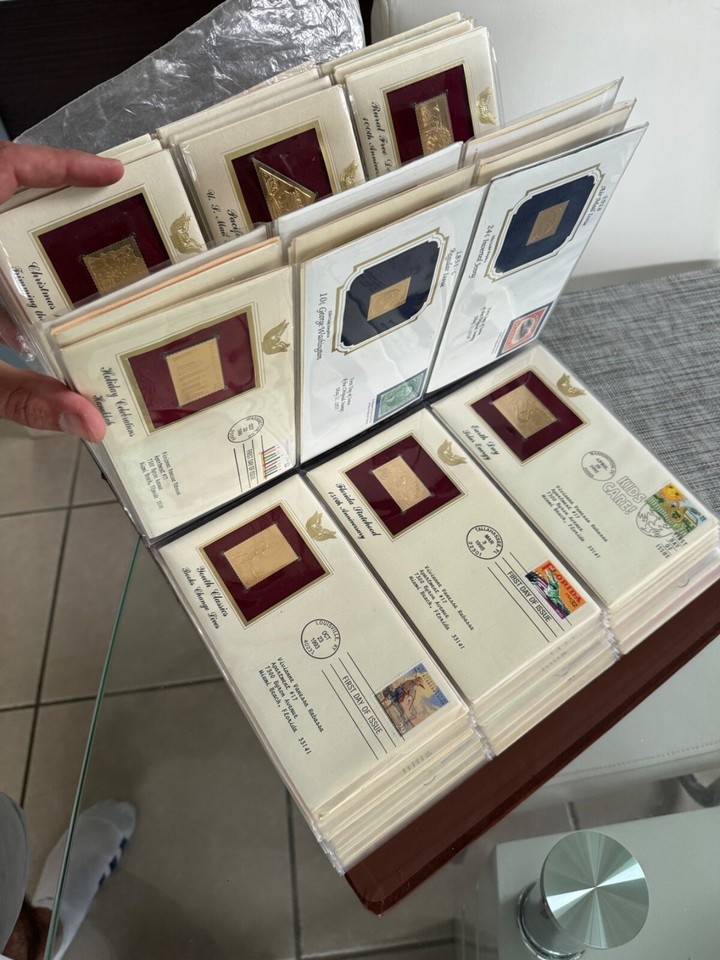 Golden Replicas Of United States Stamps 22k Gold Book of Stamps - 96 ...