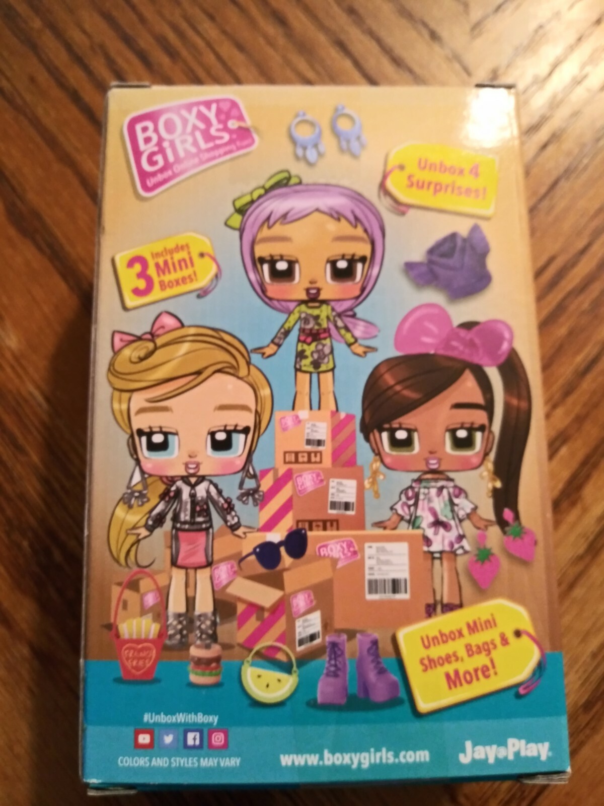 Boxy Girls Ellie Season 1 Age 6+ 4 Surprises 3 Mini Boxes Mini Shoes ...