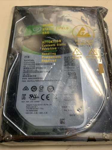 SEAGATE BARRACUDA 2TB SATA HDD ST2000DM008 FW: 0001 2FR102-300 ...