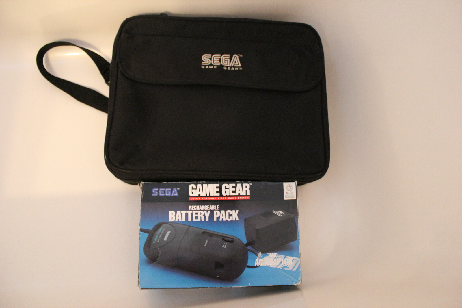Sega Game gear Battery Pack with game gear travel bag | eBay