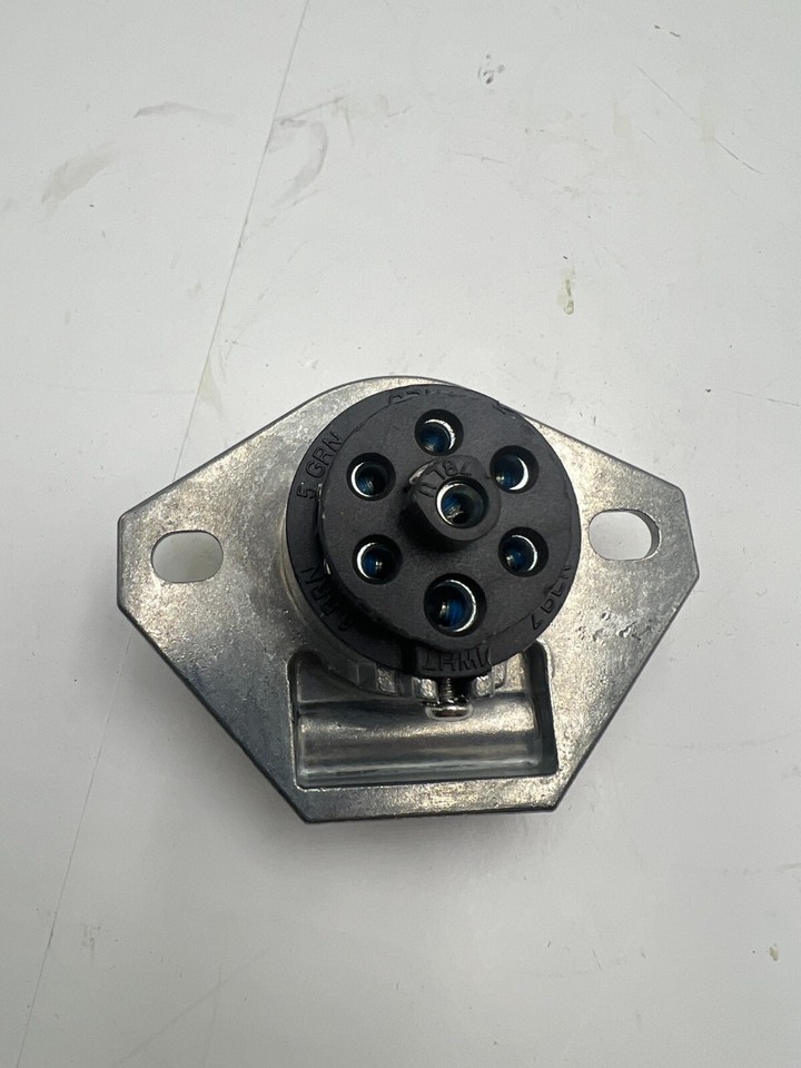 (QTY 9) Phillips 7-Wire Trailer Socket Plug, Zinc-Die Cast 15-720 SAE ...