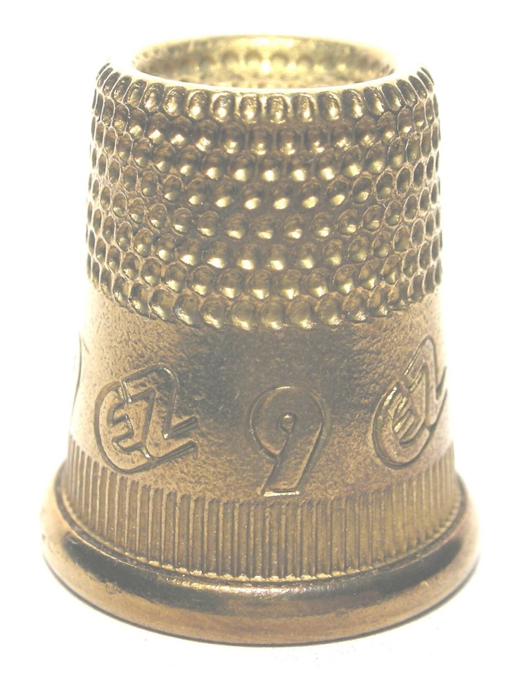 10 Vintage Brass Advertising Thimbles Including Hudson's & Gold Thimble ...
