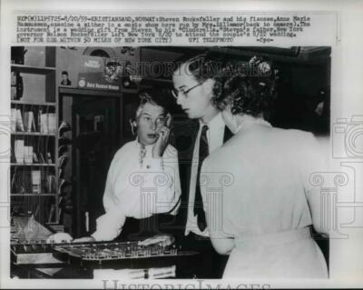 1959 Press Photo Steven Rockefeller and his fiancee, Anne Marie ...