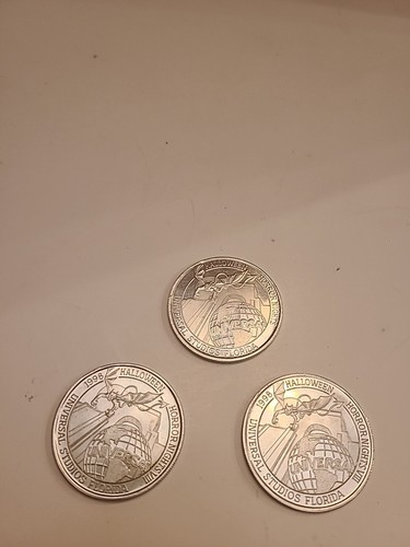 Universal Studios Florida HALLOWEEN HORROR NIGHTS IX 1999 Souvenir Coin ...