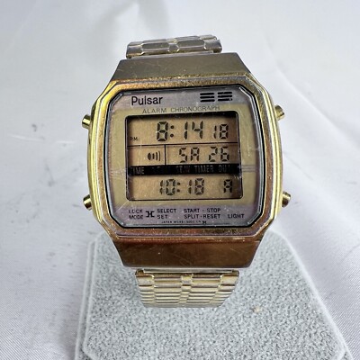 Vintage Pulsar Digital Chronograph Men’s Watch W040-5000 New Battery | eBay