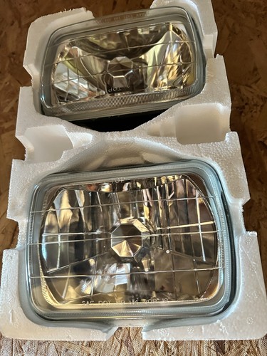 SUM-890276 Summit Racing Headlight Conversion 7" x 6" Rectangular 55 ...