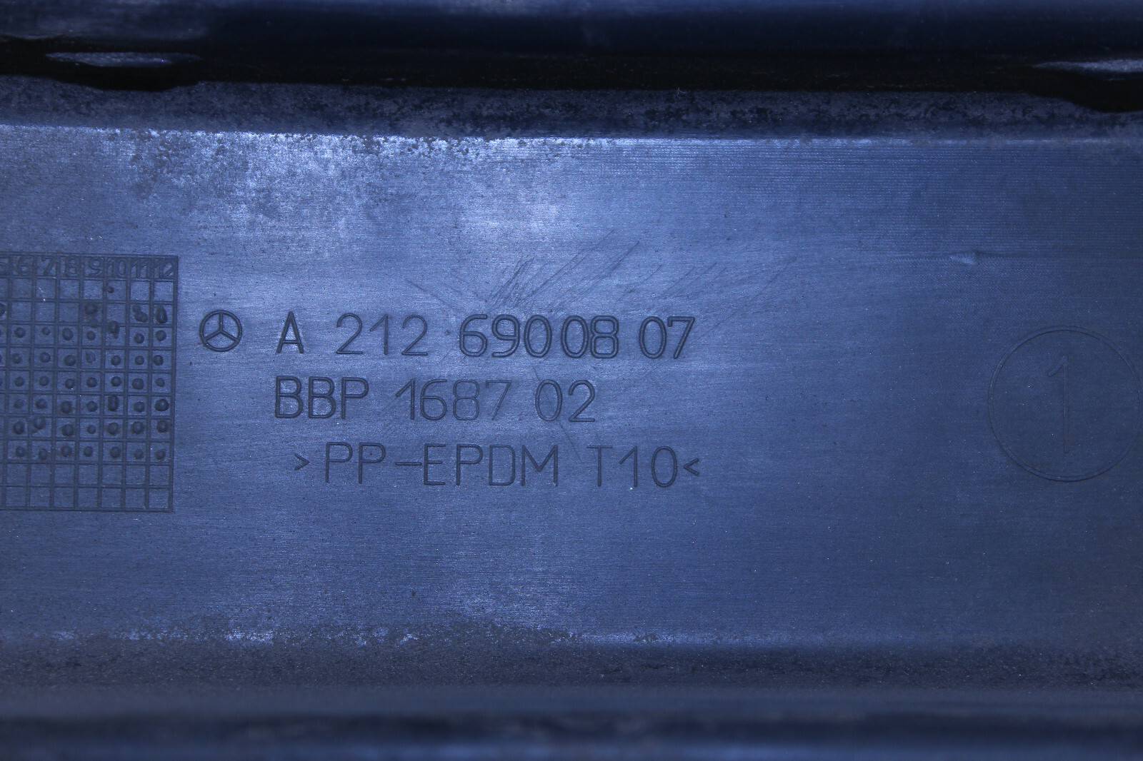 Mercedes W212 Mopf Limo Cubierta Batterieboden Cubierta A2126900807 | eBay