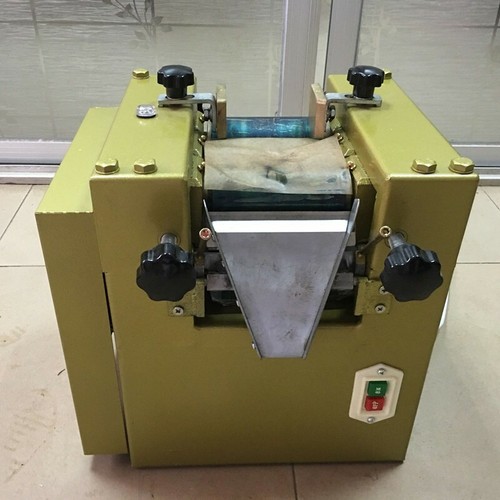 Three Roll Grinding Mill Grinder Roller Machine Lab Dye Color Paste ...