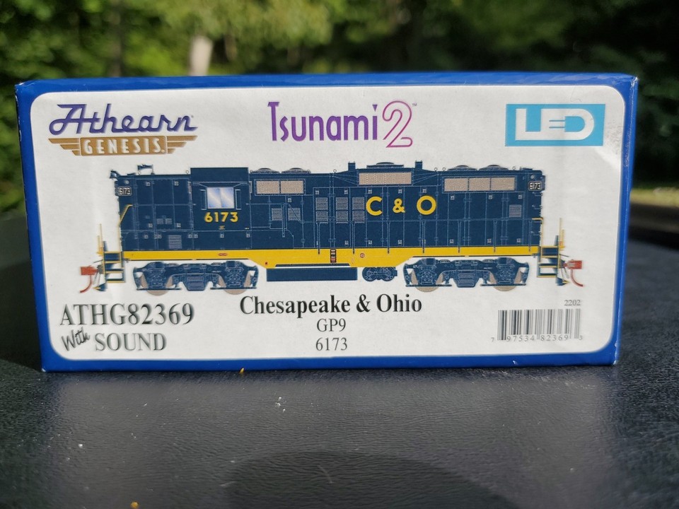 Ho Athearn Genesis Chesapeake And Ohio GP-9, ESU DCC, Sound | eBay