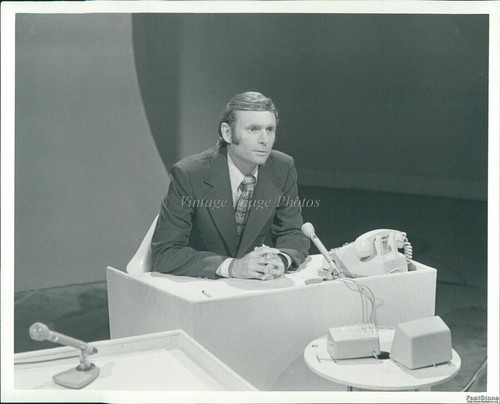 News Photo Keith Davidson Miami Fl Anchorman Station Wpbt Television ...