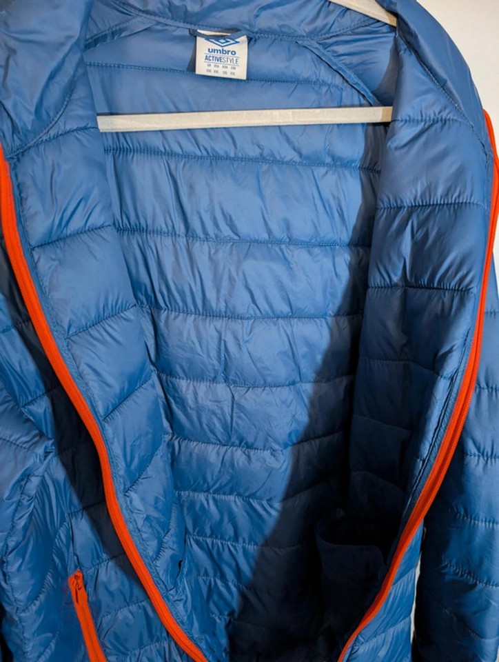 Umbro mens puffer jacket Blue zip pockets mint - Size 2XL | eBay UK