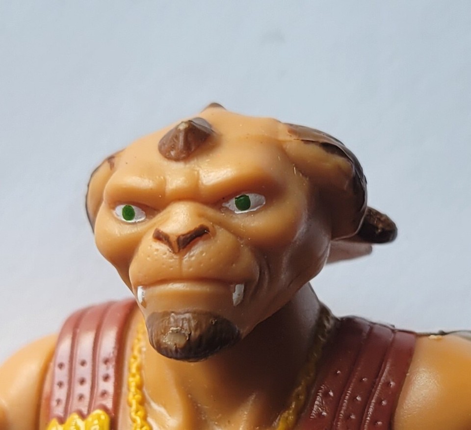 DreamWorks Small Soldiers ARCHER Figure w/Launching Arrow 4" Burger ...