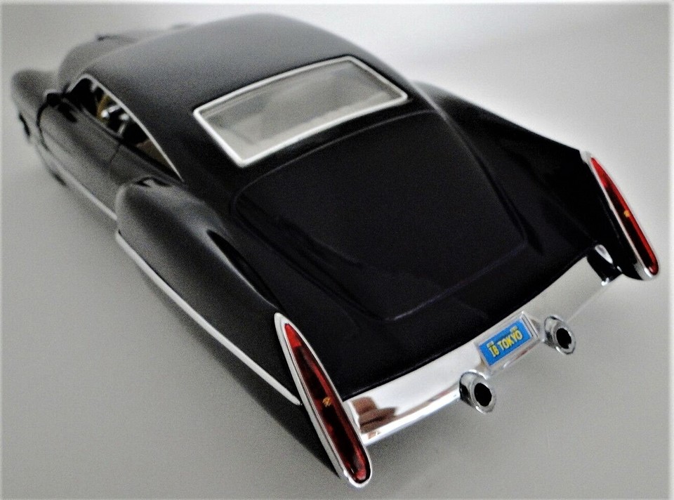 Ferrari 1:24 Race Car Racing 18 Racer Hot Rod 12 Classic Metal Body ...