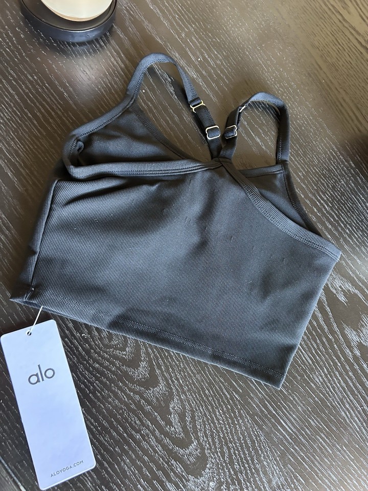 ALO Yoga Size Small Black Seamless Ribbed Favorite Bra Tank NEW | eBay