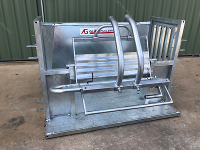 Sheep and Goat Crush / Handler | eBay Australia