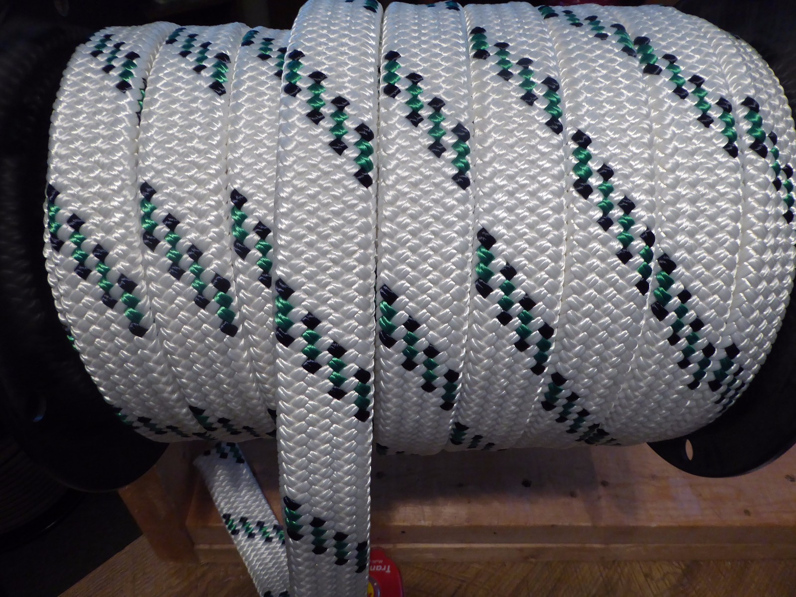 1.5" x 200 ft. hollow/flat braid polyester rope. High Quality.Made in ...