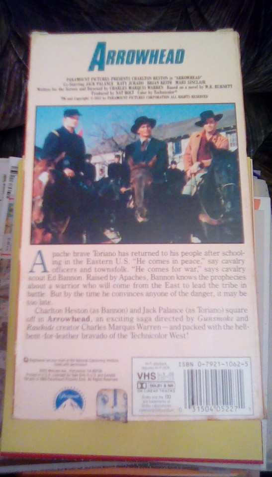 Arrowhead RARE Paramount case (1953) VHS Charlton Heston western Apache ...