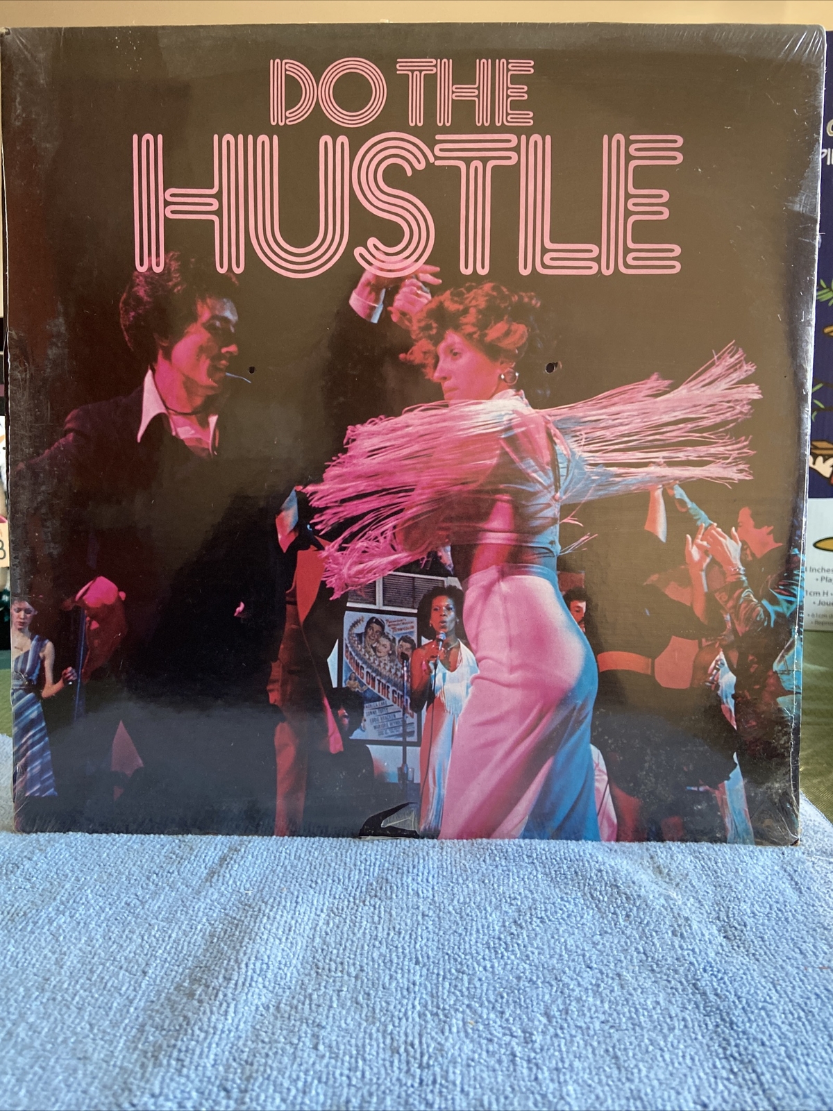 THE Hustle factory : DO THE HUSTLE -Volumes 1 And 2 SEALED!!Realm ...