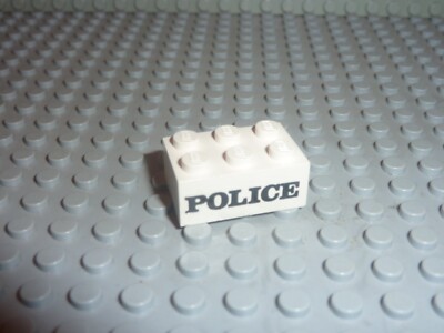 LEGO VINTAGE white brick w Black POLICE Pat 3002px1 3002oldpb06 / Set ...