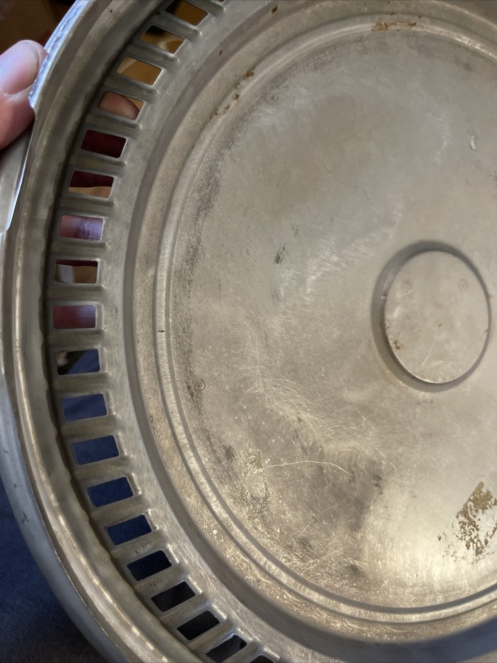 1980-1989 OEM CHRYSLER CORDOBA LEBARON NEWPORT HUBCAP 15" HUBCAP WHEEL ...