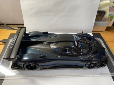 Autoart | Zonda R | Carbon dark blue | EXTREME RARE | 1/18 | ORIGINAL ...