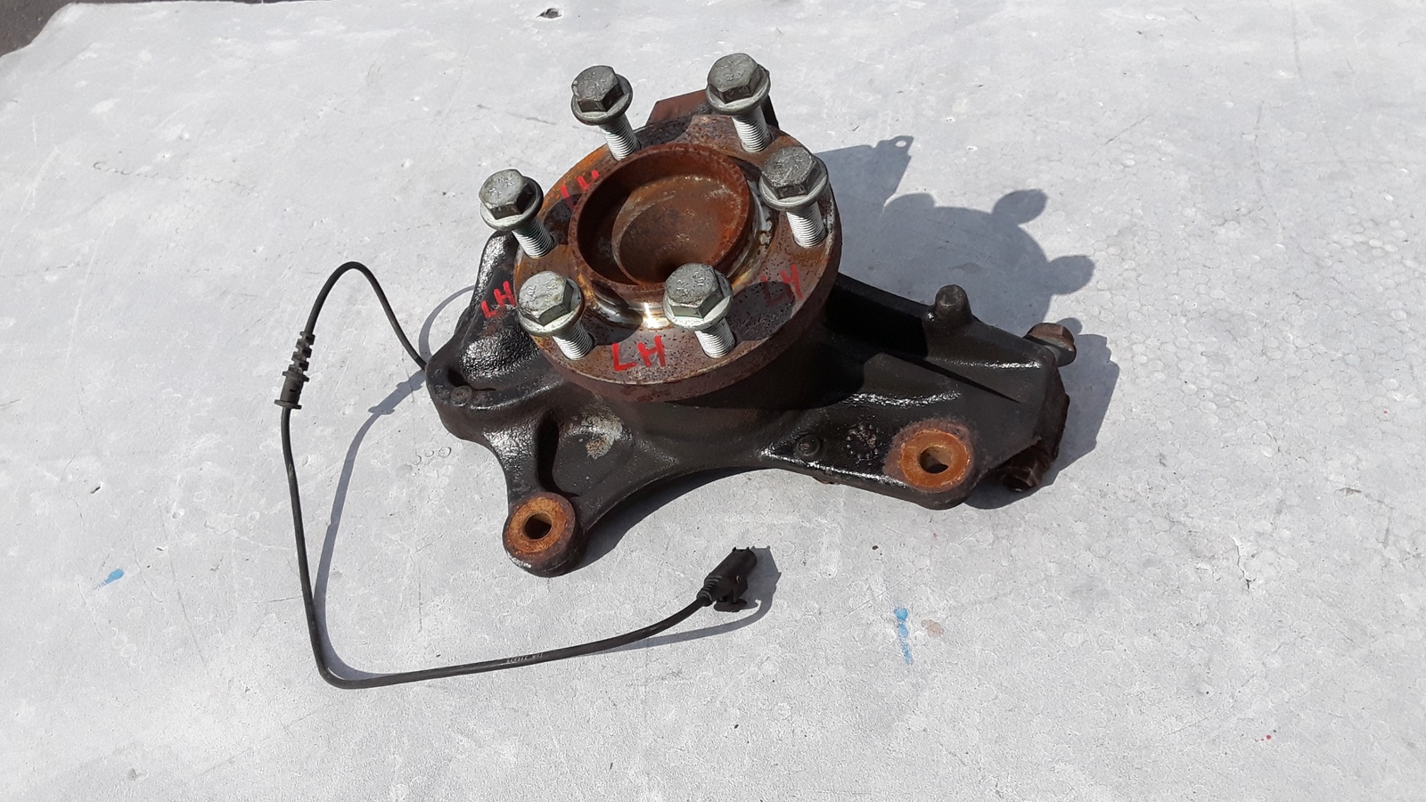 2007-2018 MERCEDES SPRINTER W906 FRONT LEFT SPINDLE KNUCKLE WHEEL HUB ...