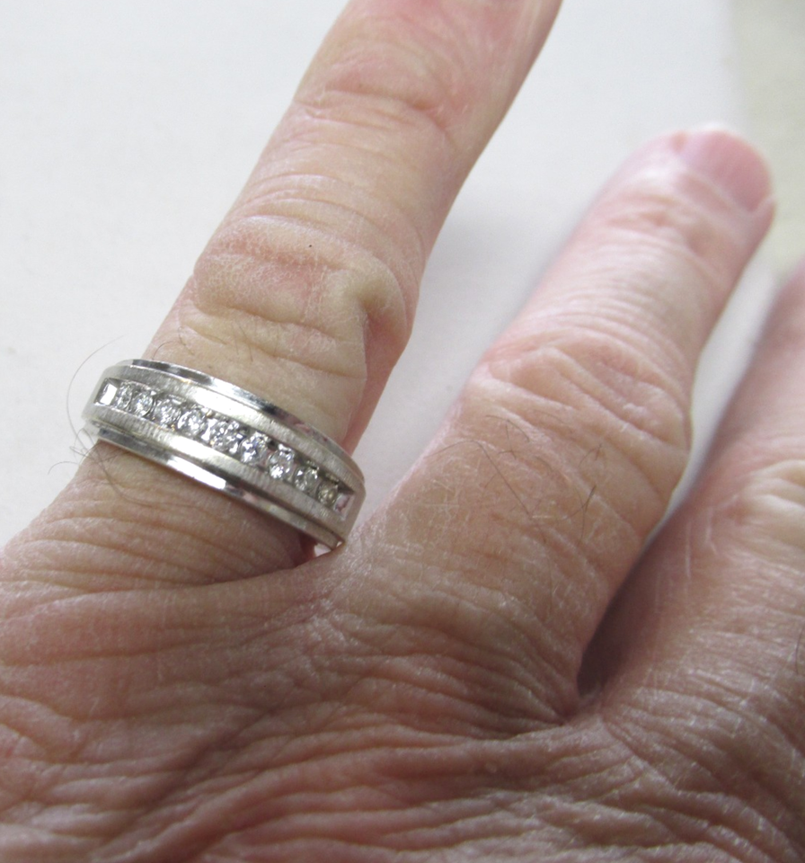 Unisex .25 ctw SI1-G Natural Diamond Ring Band 10k White Gold NO ...
