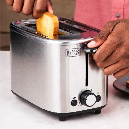Black + Decker 2-Slice Toaster, Extra-Wide Self-Centering Slots ...