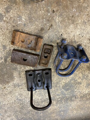 Unknown Used Rearend mount u bolt leaf spring connector lift blocks ...