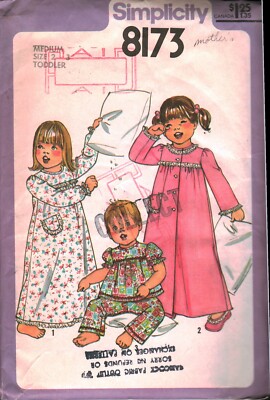8173 Vintage Simplicity Sewing Pattern Girl 1970s Robe Nightgown ...