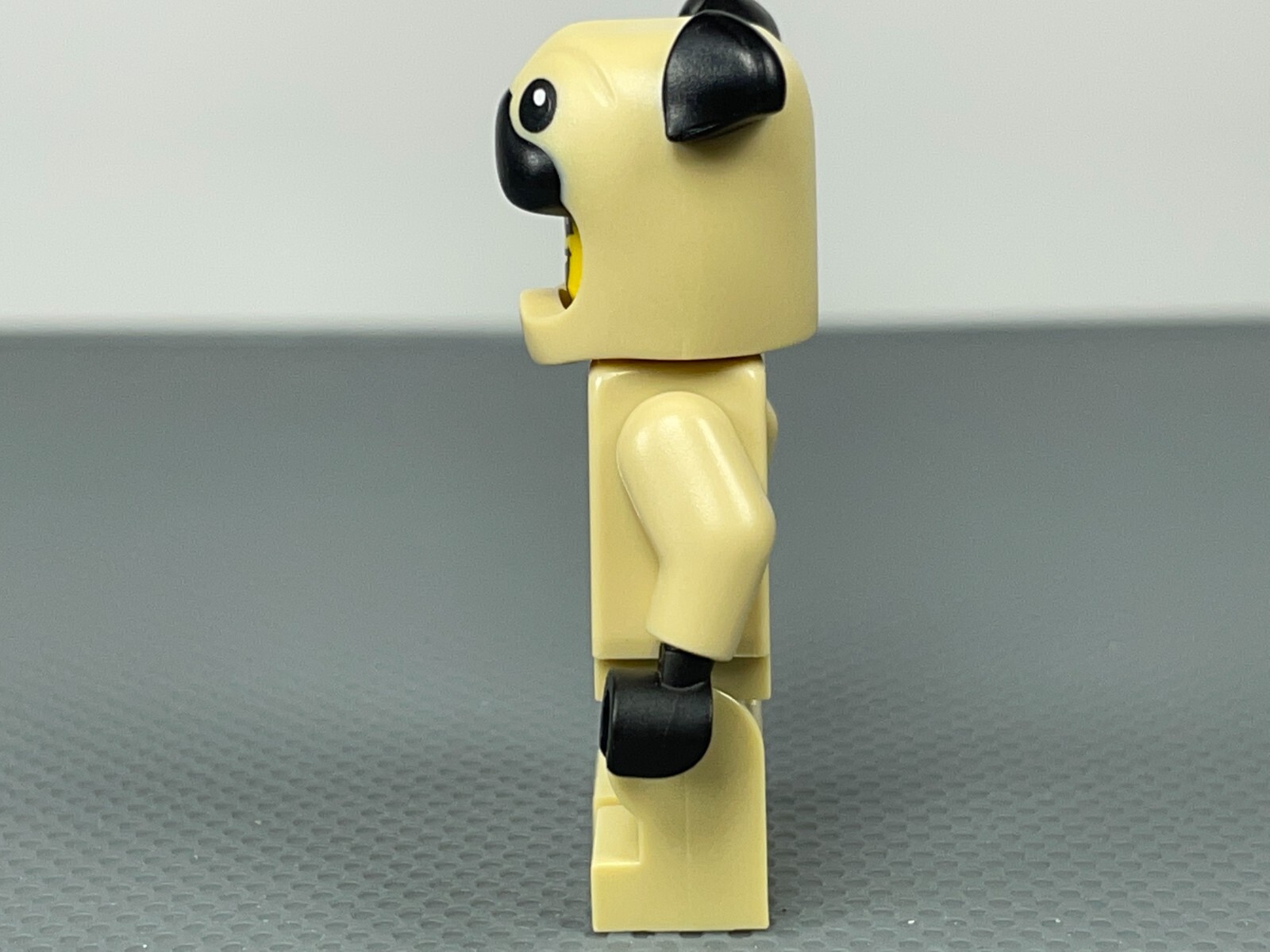 LEGO Pug Costume Guy Collectible Minifigure Series 21 CMF 71029 Minifig ...