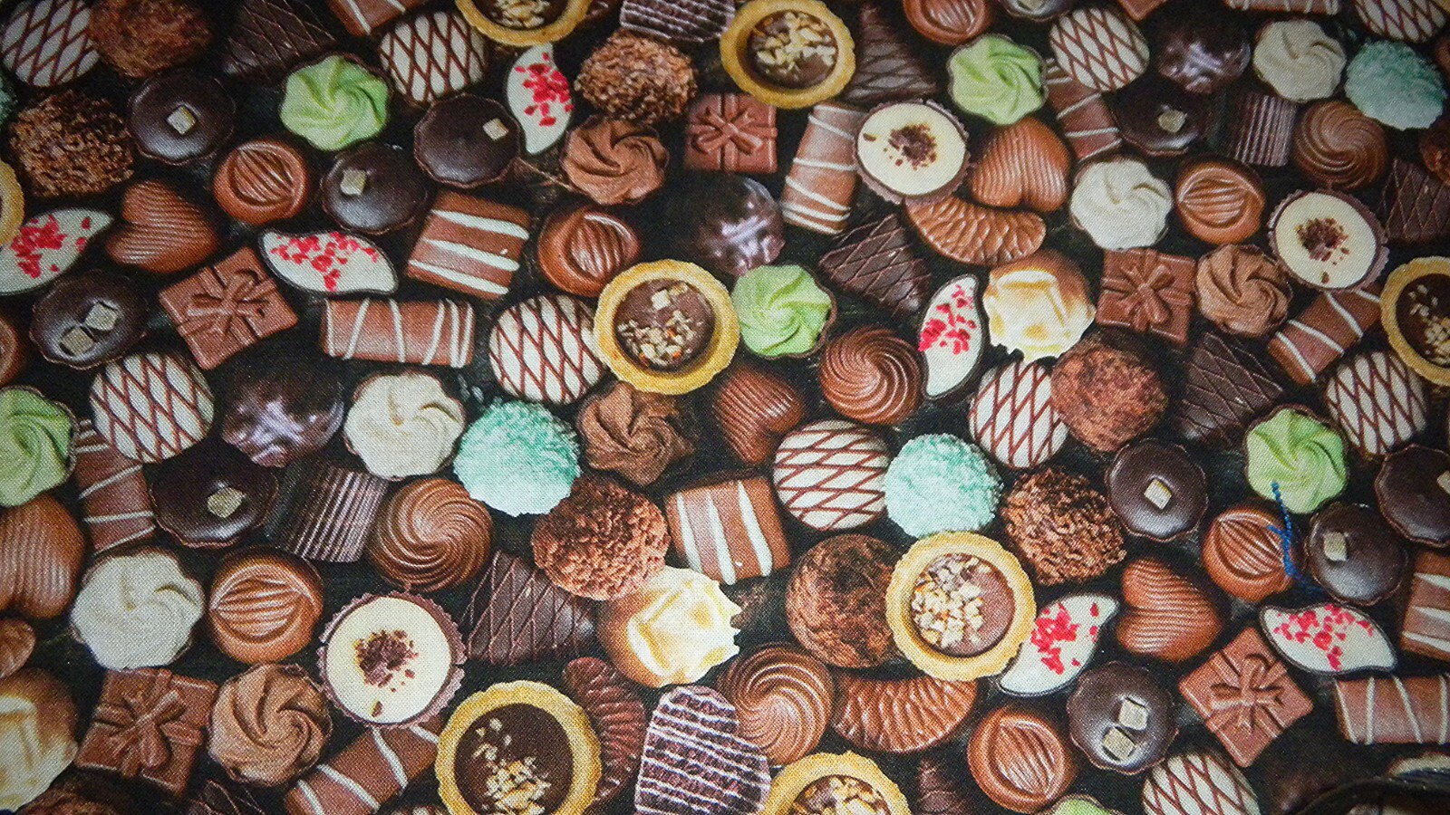 Chocolate Sampler Box of Chocolates Chocoholic Chocolate Truffle ...