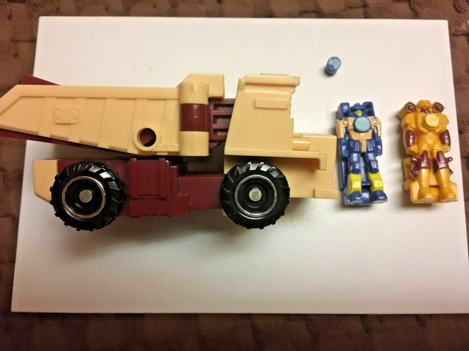 Vintage 1987 G1 Transformers Autobot Targetmaster - Landfill | eBay