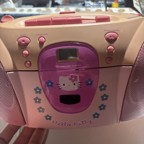 Vintage 1999 Pink Hello Kitty CD Boombox AM/FM Radio & Cassette Player ...