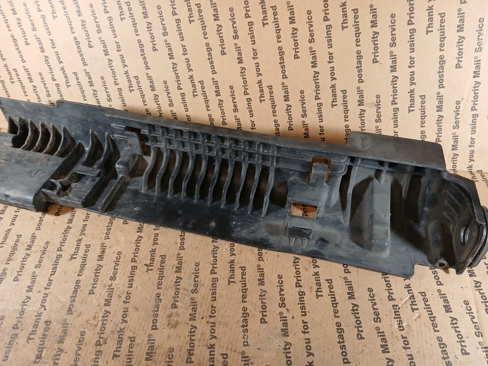 2011-2017 BMW F25 X3 Passenger right radiator core cover plastic ...