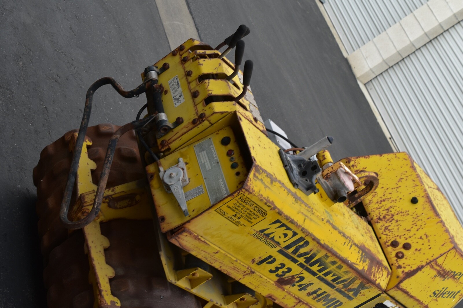 Rammax RW 1404 MR vibratory trench roller P33/24 HHMR | eBay