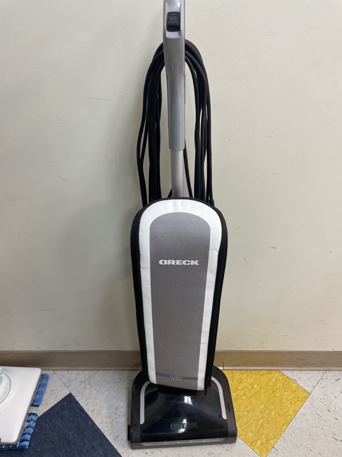 Oreck Elevate Conquer Upright Vacuum Cleaner | eBay