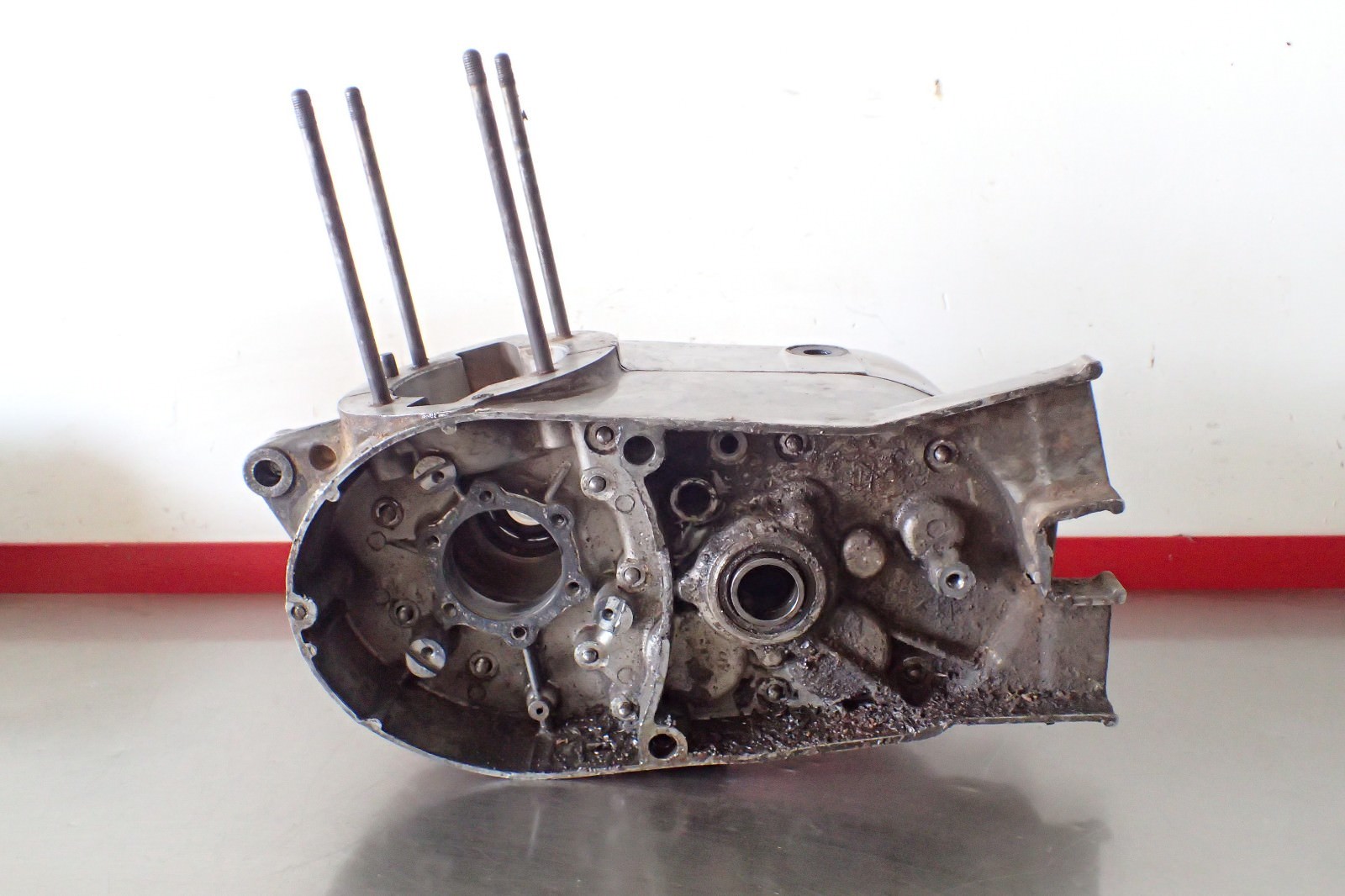Bultaco Matador MK3 model 26 crankcase engine cases left right matching ...