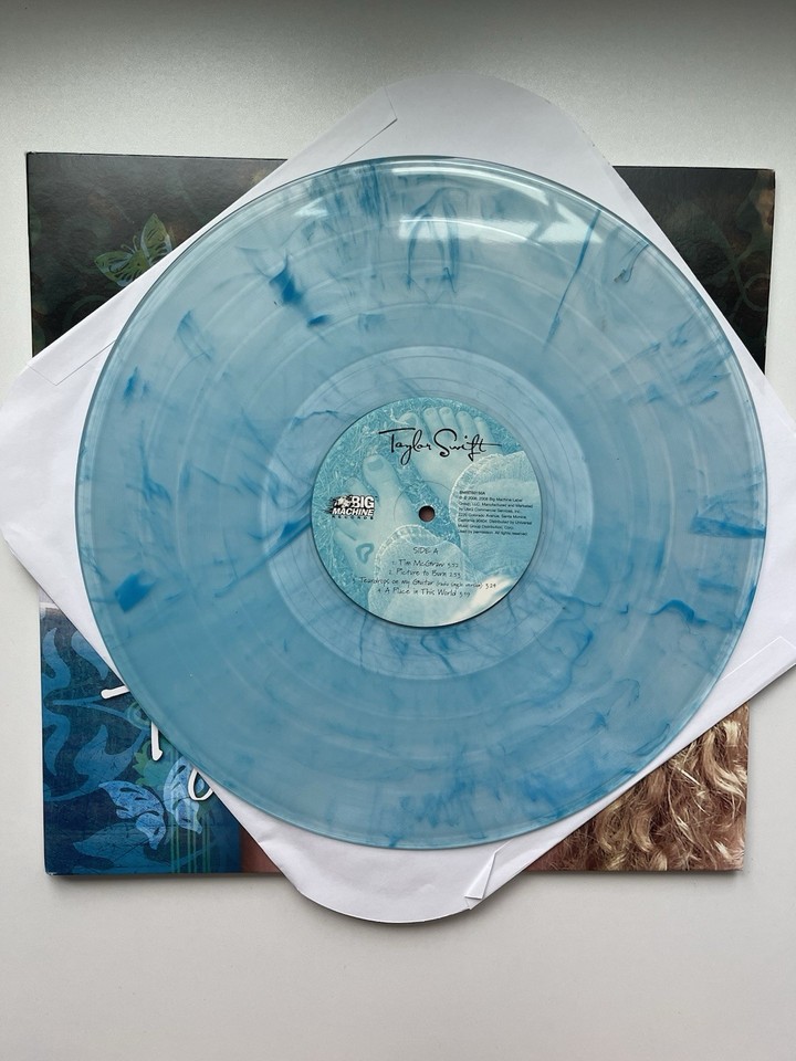 Taylor Swift Debut Album Record Store Day Vinyl (Colored Vinyl) | eBay