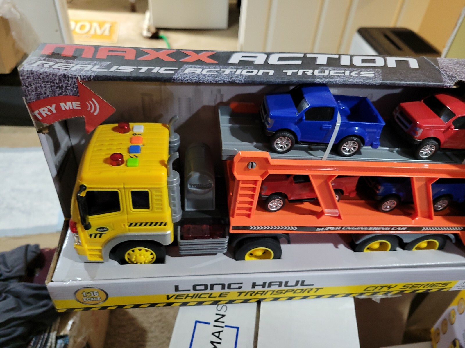 Maxx Action City Series Vehicle Transport 1:16 Scale Lights, Sound ...