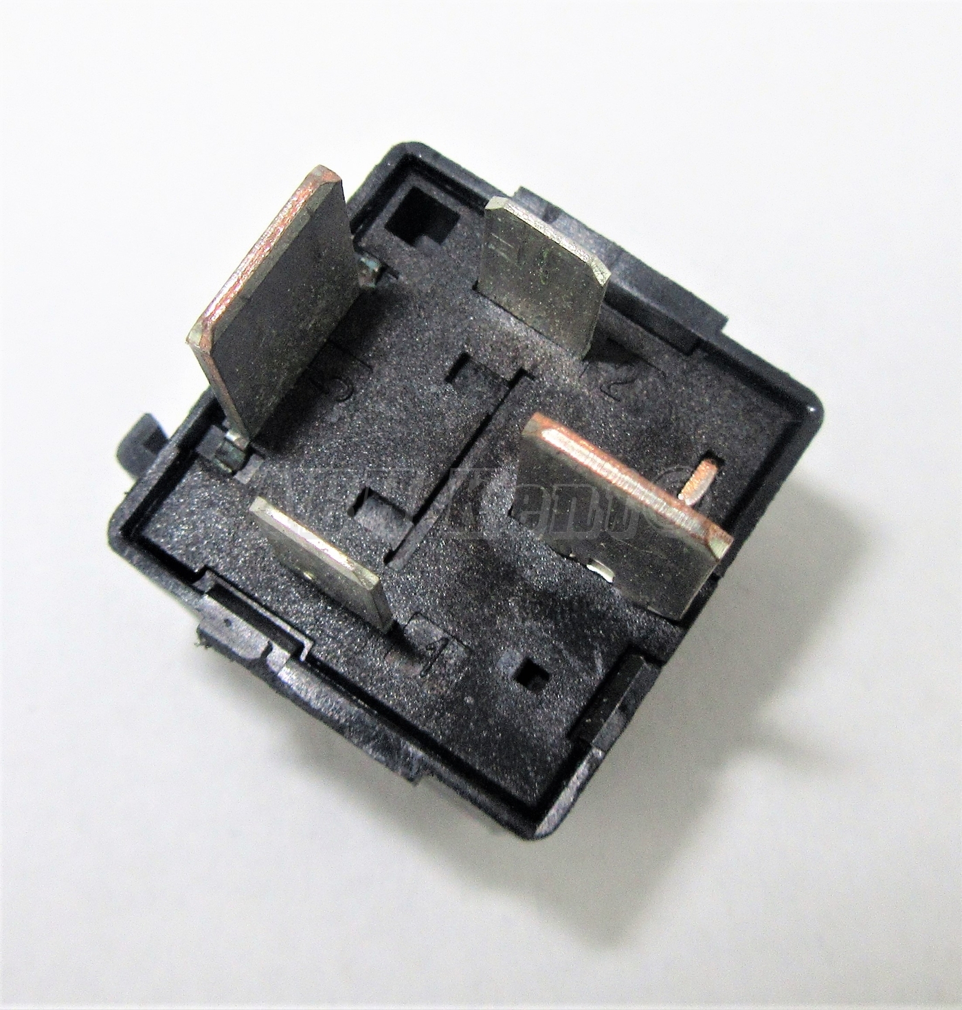 228-Genuine Nissan (2006-2014) Multi-Use 4-Pin Black Relay-1M 25230 ...