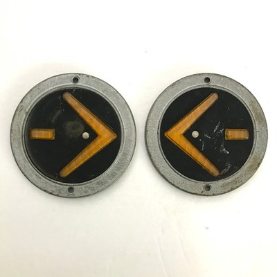 (2) Vintage "Directional " Arrow Lens light Covers 4" round, Specialty ...