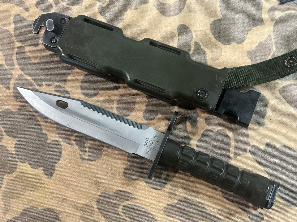 M9 Phrobis III Combat knife USGI surplus Gen 2 VG condition RETRO ...