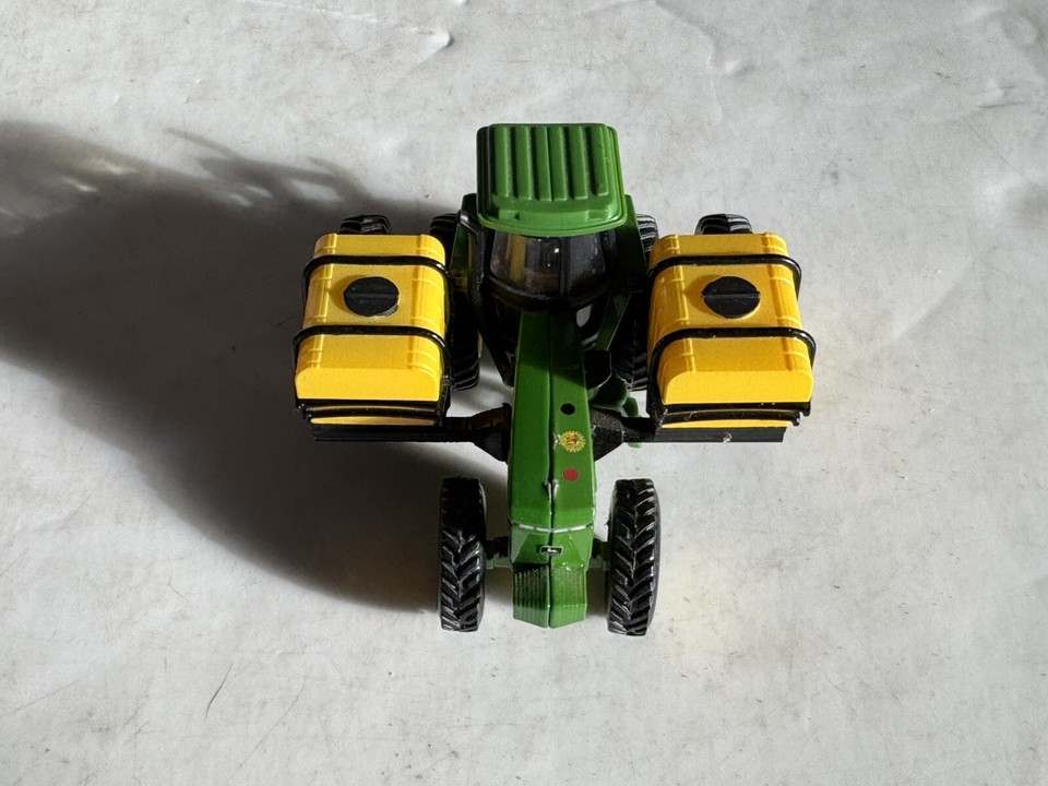ERTL 1:64 scale John Deere 4960 Tractor w/custom Daul Tires & Mounted ...