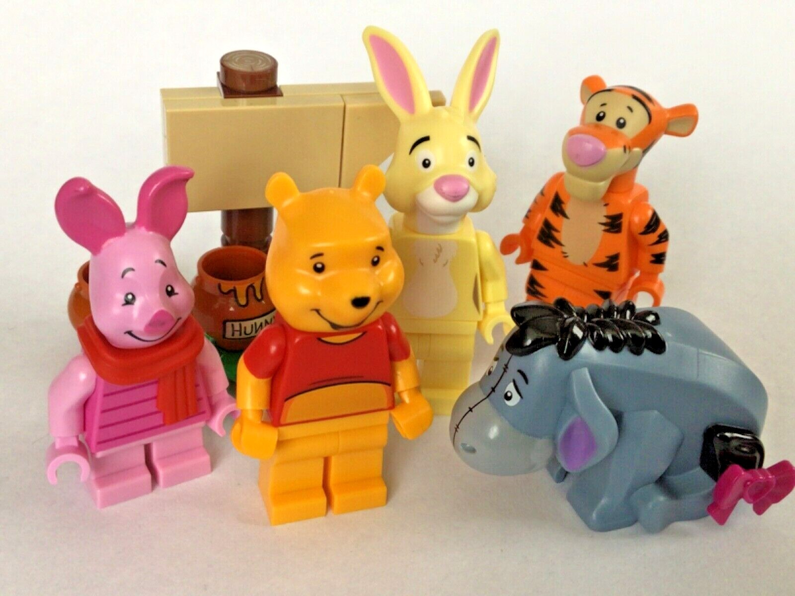 Lego Winnie the Pooh 21326 Minifigures Eeyore, Tigger, Rabbit Piglet ...