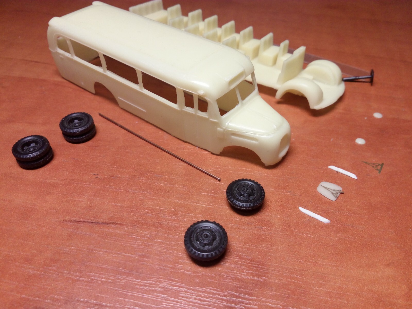 1/87 (HO) Magirus O 3500 bus - Limited edition resin kit | eBay